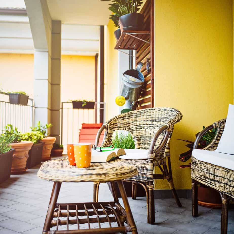 Eight Clever Ideas To Transform Your Tiny Urban Balcony - Inspiring ...