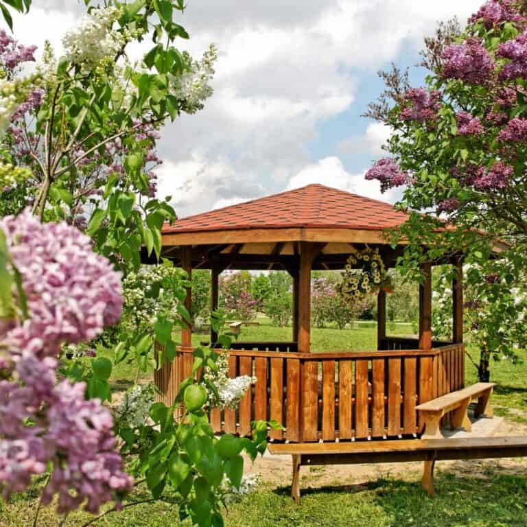 Adding an Arbour to Your Garden - Inspiring Landscape Solutions